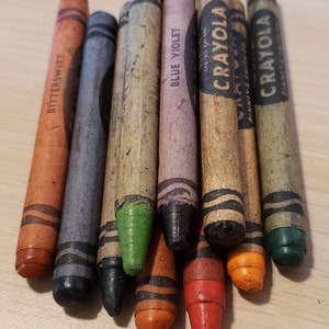 10 Vintage Crayola Crayons - Mid-century Crayons - Crayola Collector ...