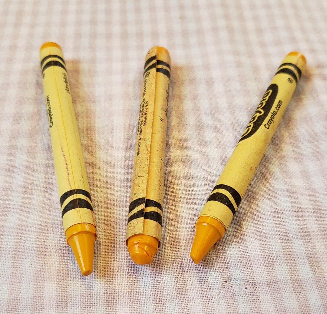 3 Dandelion Crayola Crayons - Retired Crayola Crayon Color - Dandelion ...