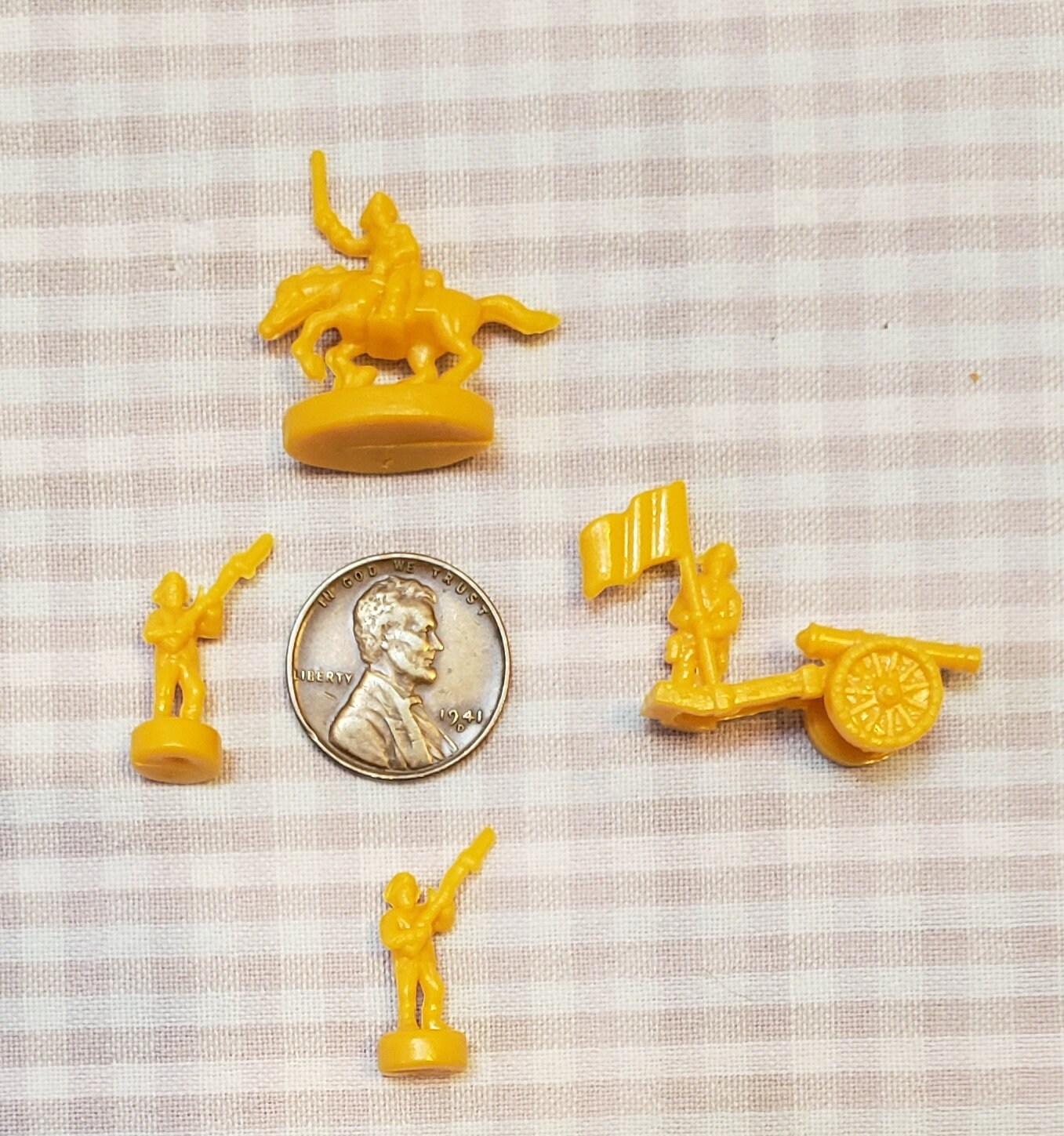 Yellow Risk Tokens Risk Army Tokens Vintage Risk Armies Vintage Risk ...