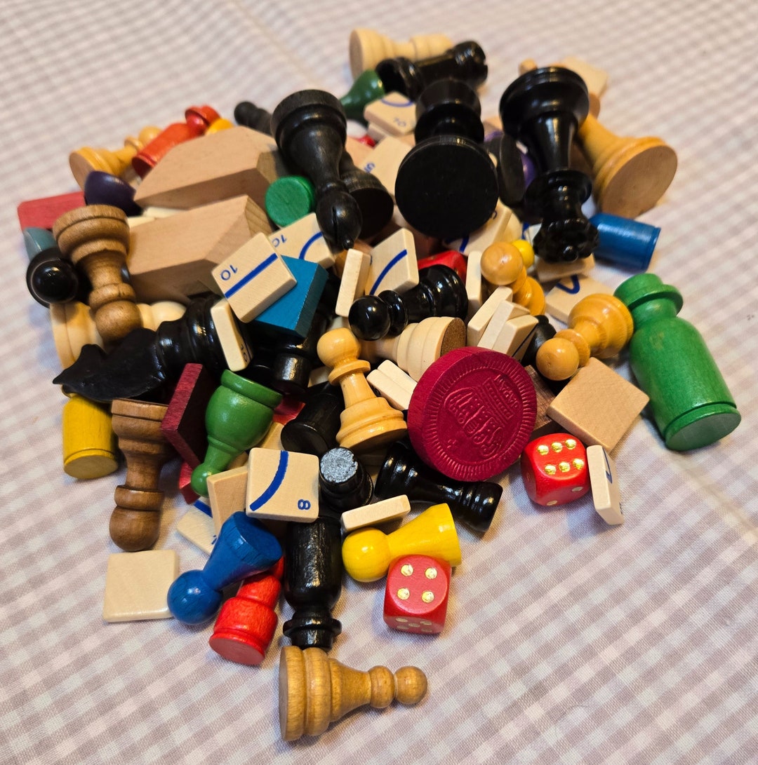 1/2 Pound Wooden Game Pieces - Huge Lot Wood Game Tokens - Dominoes ...