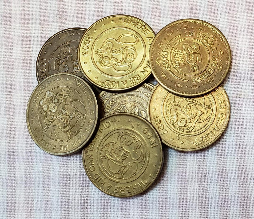 8 Vintage Chuck E. Cheese Tokens - Vintage Arcade Tokens - Vintage ...