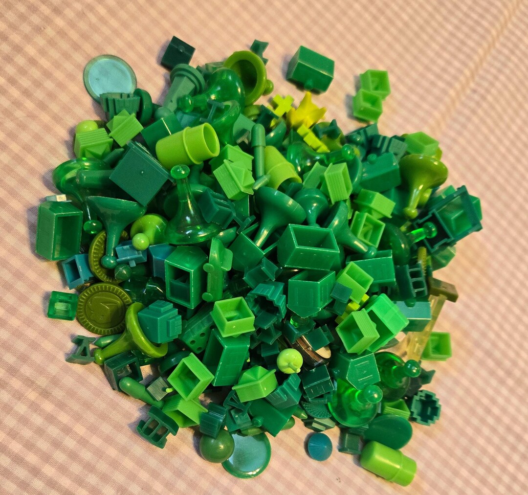 Green Game Pieces - 1/2 Pound Plastic Game Tokens - Replacement Game ...