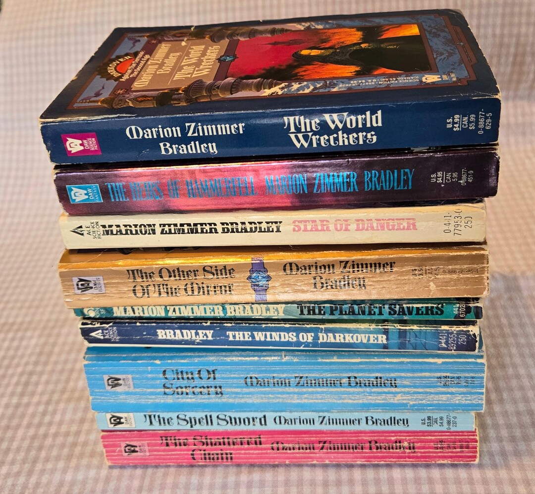 9 Marion Zimmer Bradley Books Vintage Science Fiction Fantasy Books ...