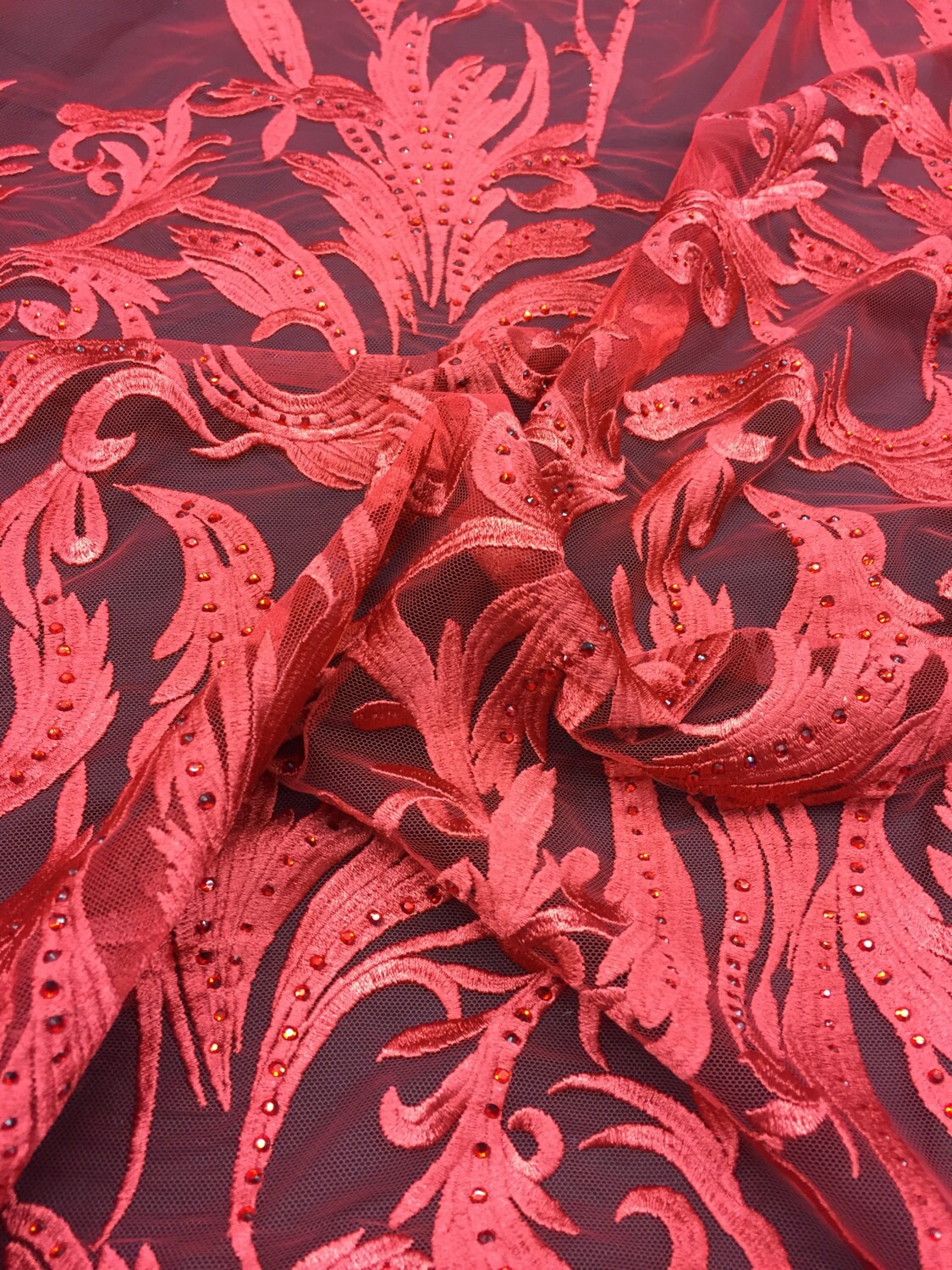 Haute Red Floral Embroidered Lace Embedded Stone High Fashion Fabric ...