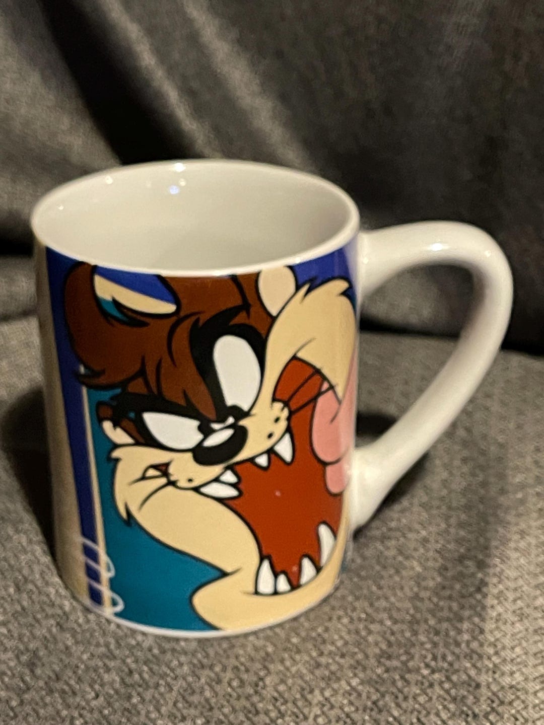 Tazmanian Devil Taz Coffee Mug 12 Oz Tea Cup Looney Tunes Gibson Warner ...