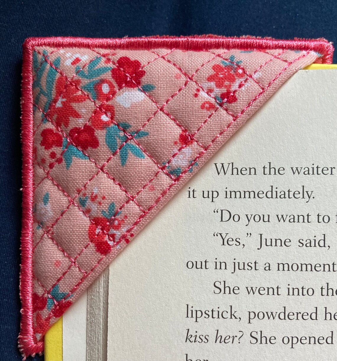 Quilted Corner Bookmark in the Hoop Machine Embroidery - Etsy