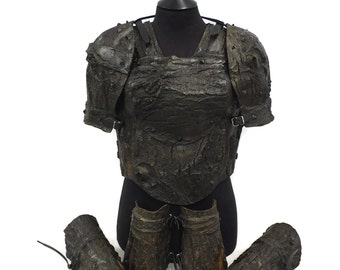 Bark Pauldrons - Etsy