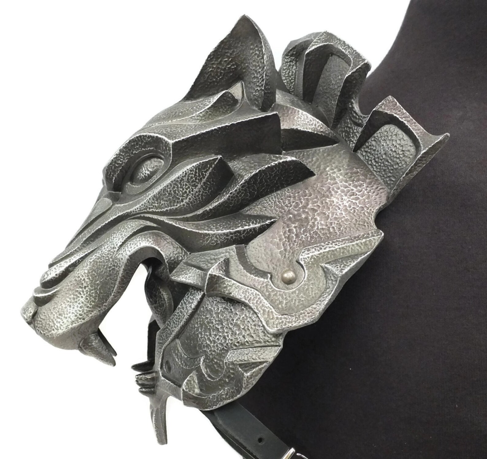 Larp Armor Wolf Head Pauldrons - Etsy Canada