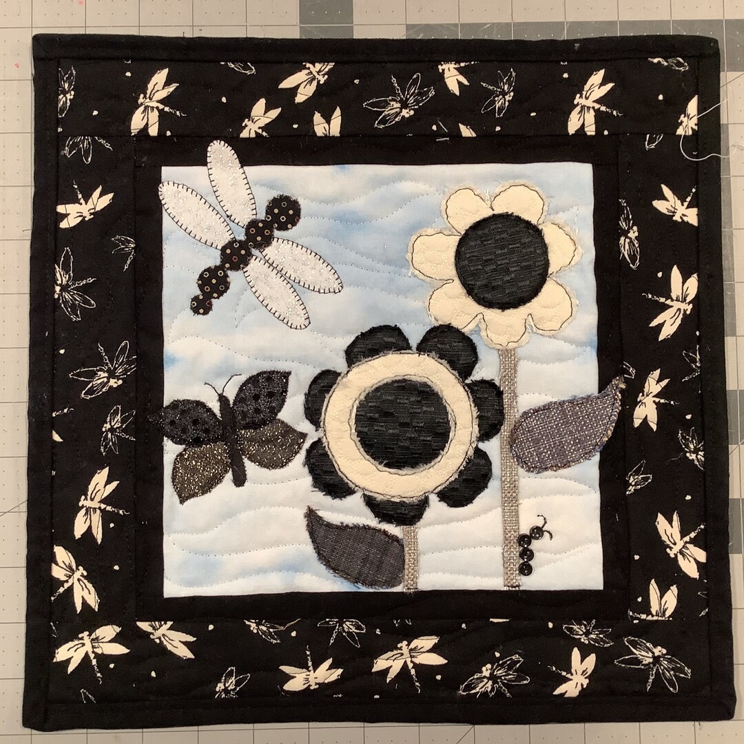 917 BEST Free Shipping Handmade June Bugs Quilt and Stand Black Cream ...