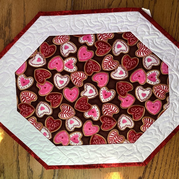 Quilted Valentine Table Runner - Etsy