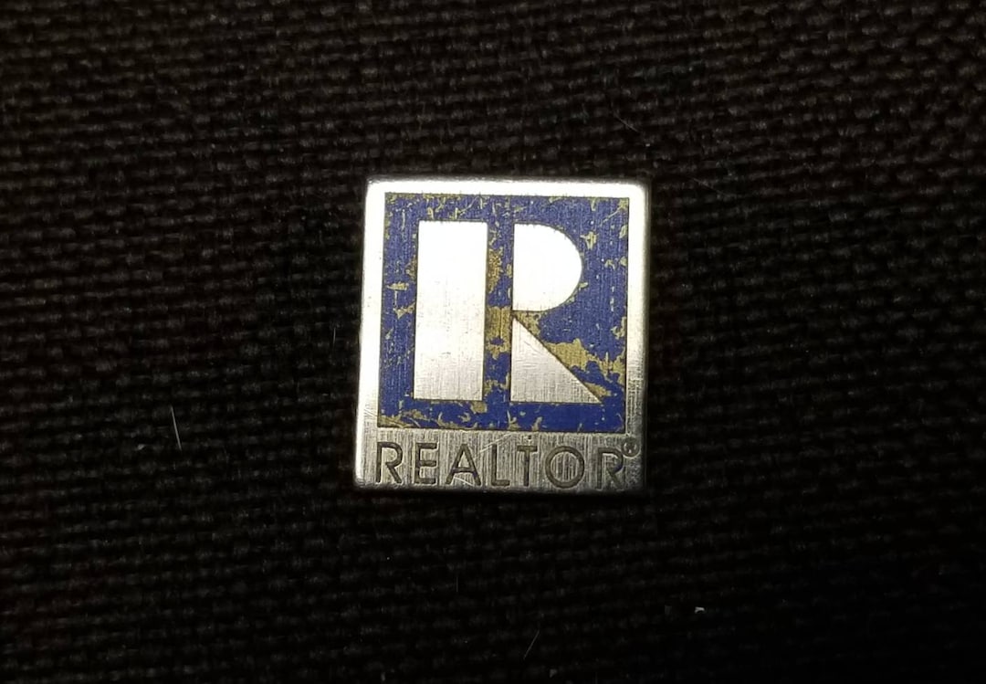 Vintage Realtor Enamel Pin - Etsy