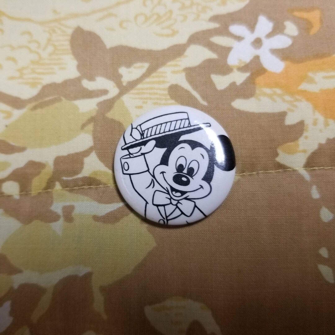 Vintage Mickey Mouse Pinback Button - Etsy