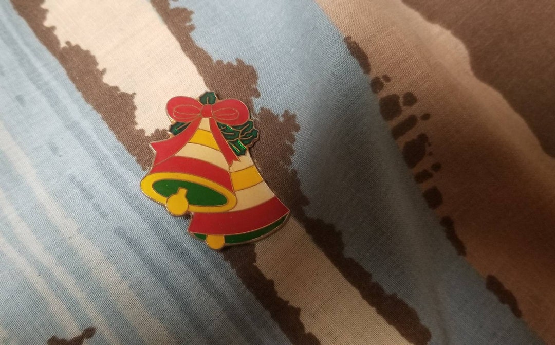 Vintage Christmas Bell Enamel Pin - Etsy