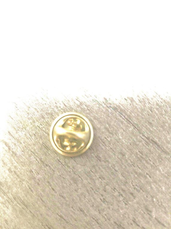 McDonald's Pick Your Prize Crew 2001 Employee Pin Mon… - Gem