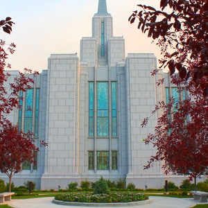 Calgary Canada LDS Temple // Various Sizes // Digital Download - Etsy