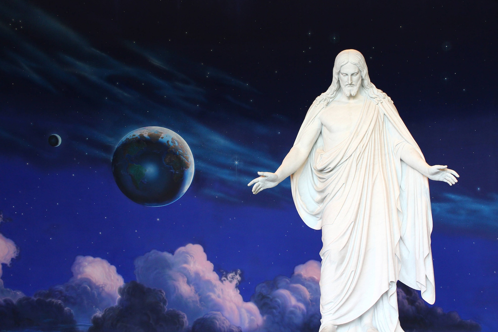 The Christus Statue // 5 Sizes // Salt Lake Temple - Etsy