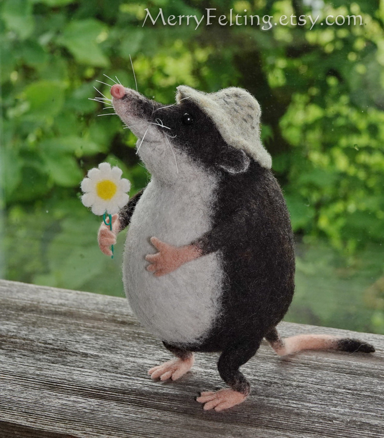 Water Shrew Water Mouse Mouse With Flower Smiling Mouse - Etsy Canada