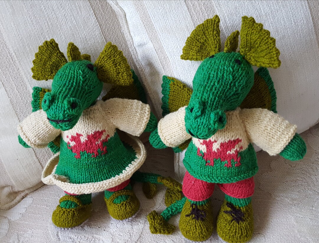 Hand Knitted Welsh Dragon Doll - Etsy