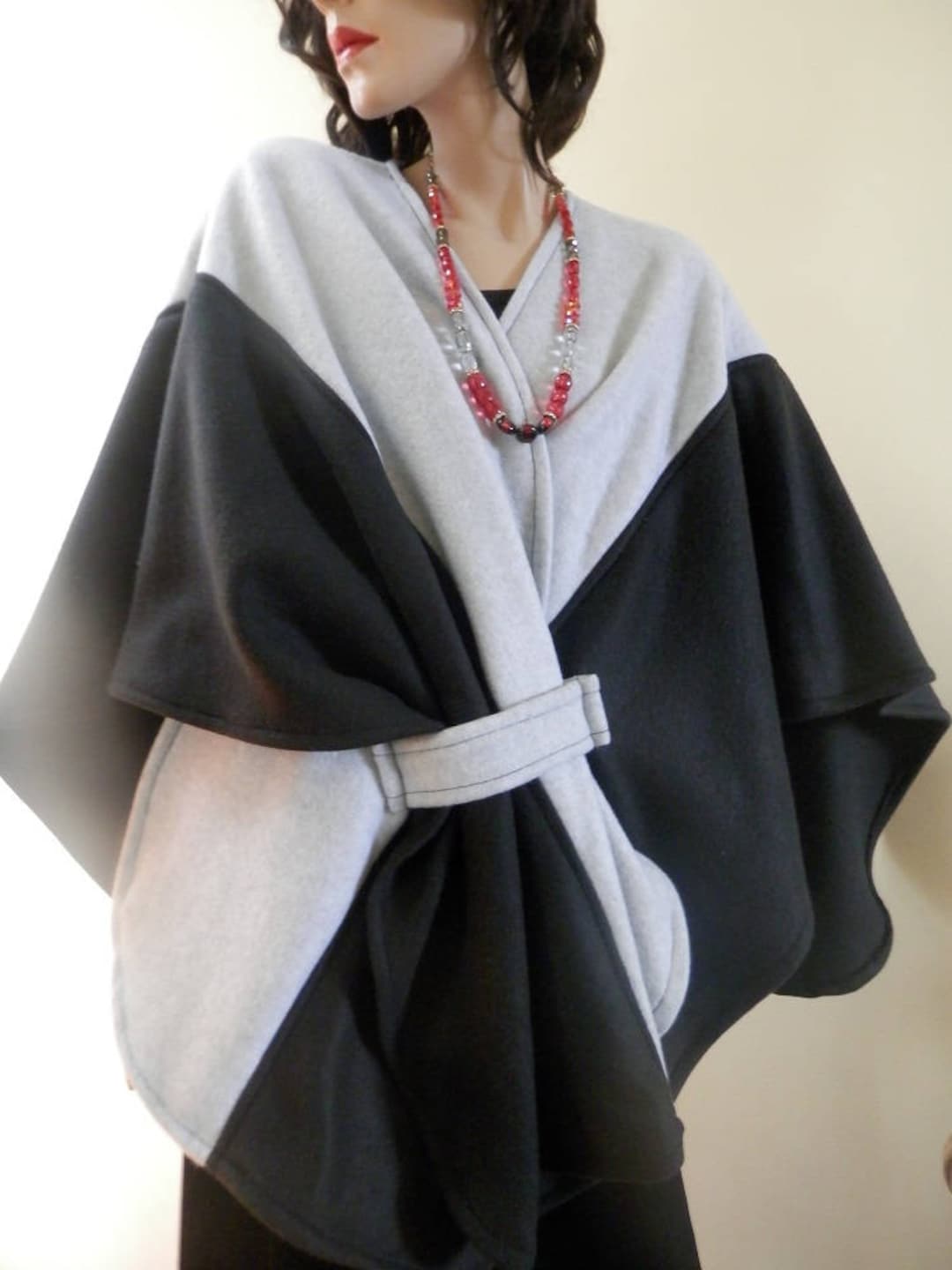 Women's Wrap/winter Wrap/two Tone Ruana Wrap/oversize Poncho/shawl ...