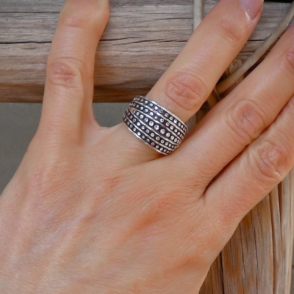 Right Hand Ring - Etsy