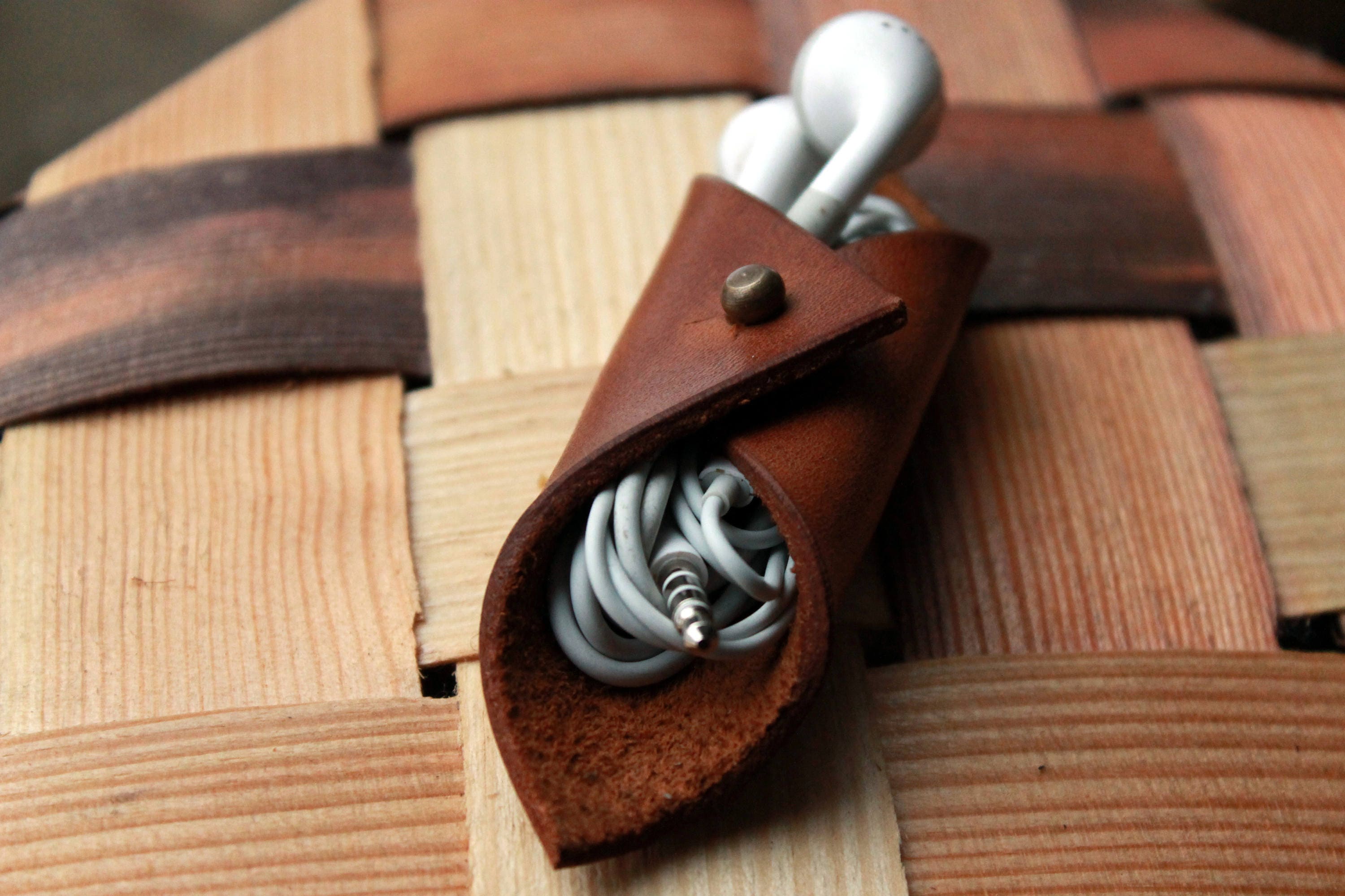 Leather Earphone Organizer Cable Organizer Leather Ear Bud Organizer ...