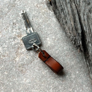 Small Keychain, Leather Key Fob, Leather Keyring, Short Leather Lanyard ...