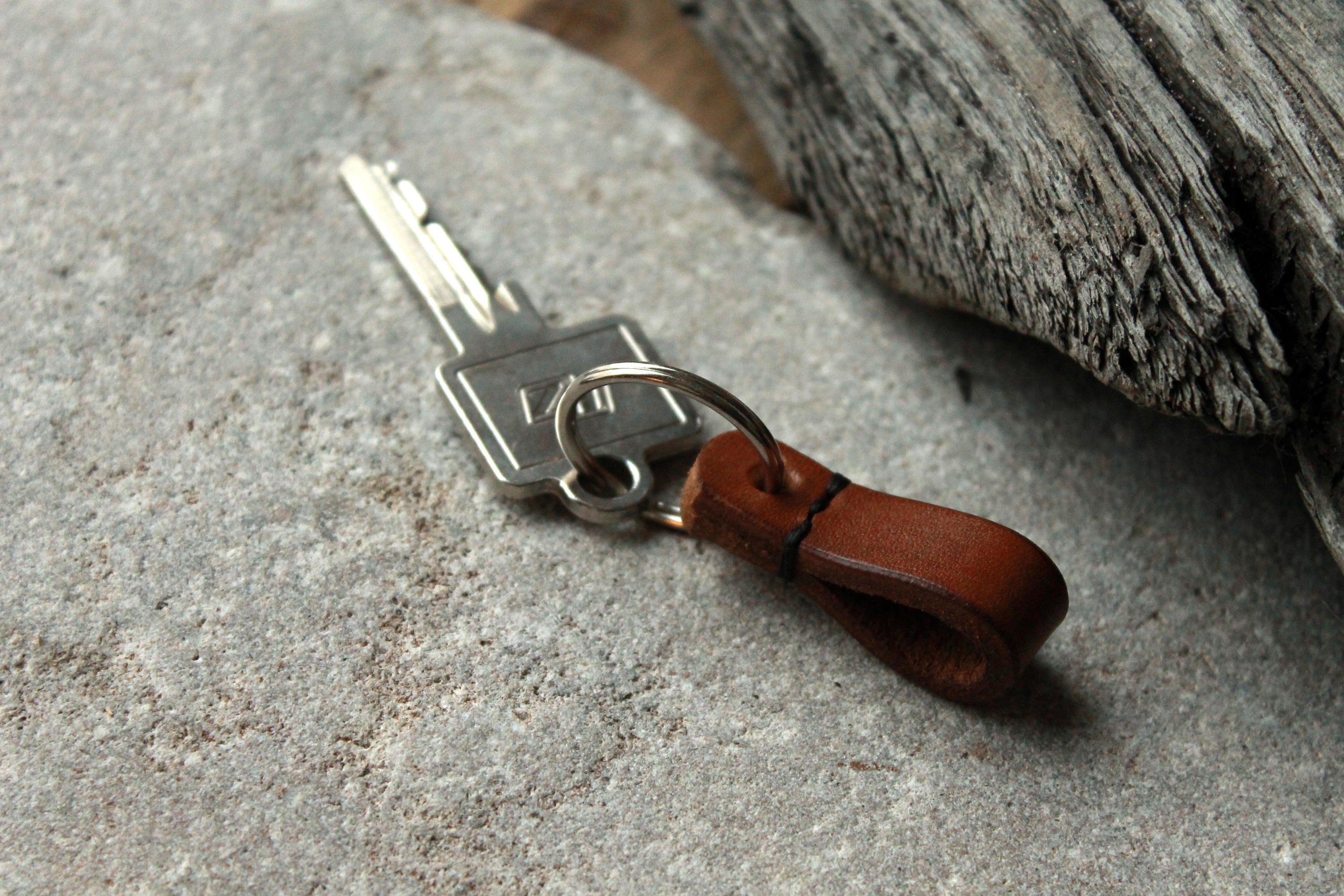 Small Keychain, Leather Key Fob, Leather Keyring, Short Leather Lanyard ...