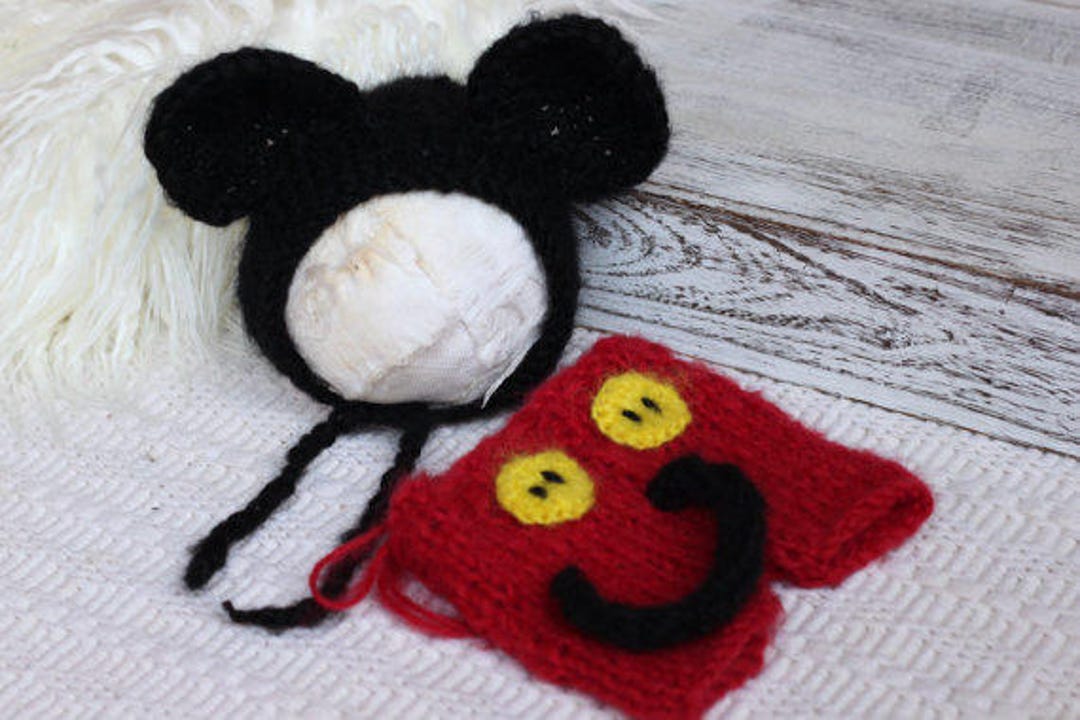 Knitting/crochet PATTERN- Knitted Mickey Mouse Bonnet and Short Pants ...