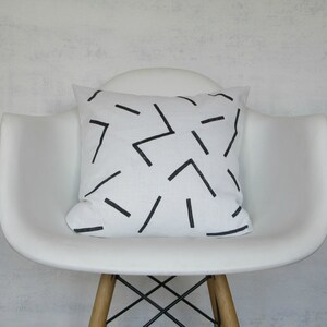 White Linen Pillow Cover With Black Line Print / Block Printed ...