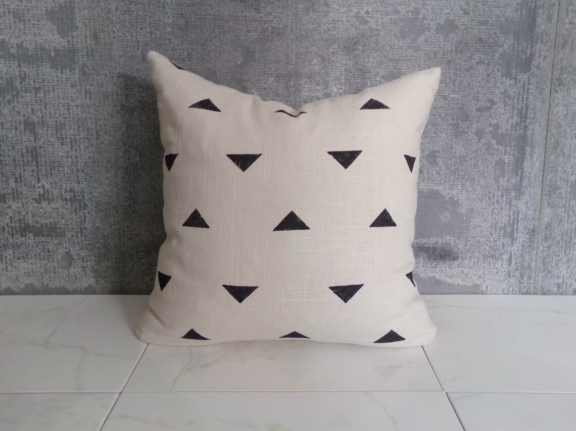 Cream Linen Black Triangle Pillow Cover / Throw Cushion Geometric Block ...