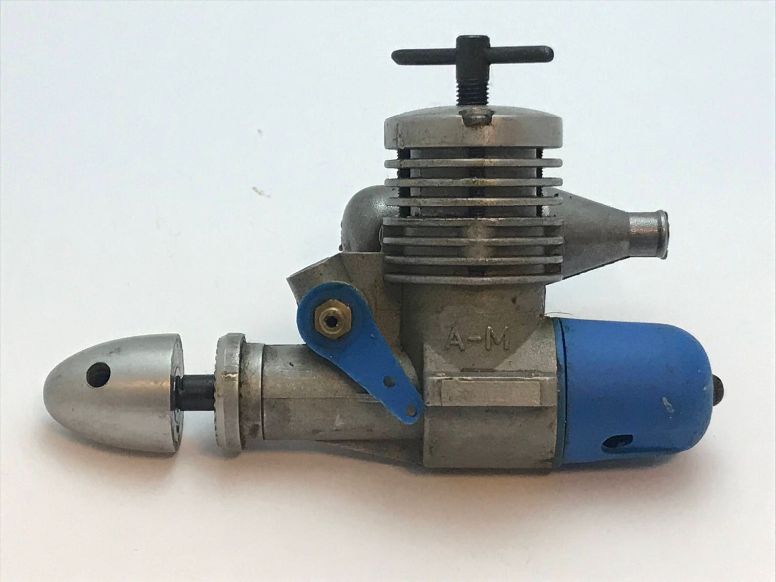 VINTAGE A-M 1.49cc /.09 Cubic Inch Model Diesel Engine, R/C Engine ...