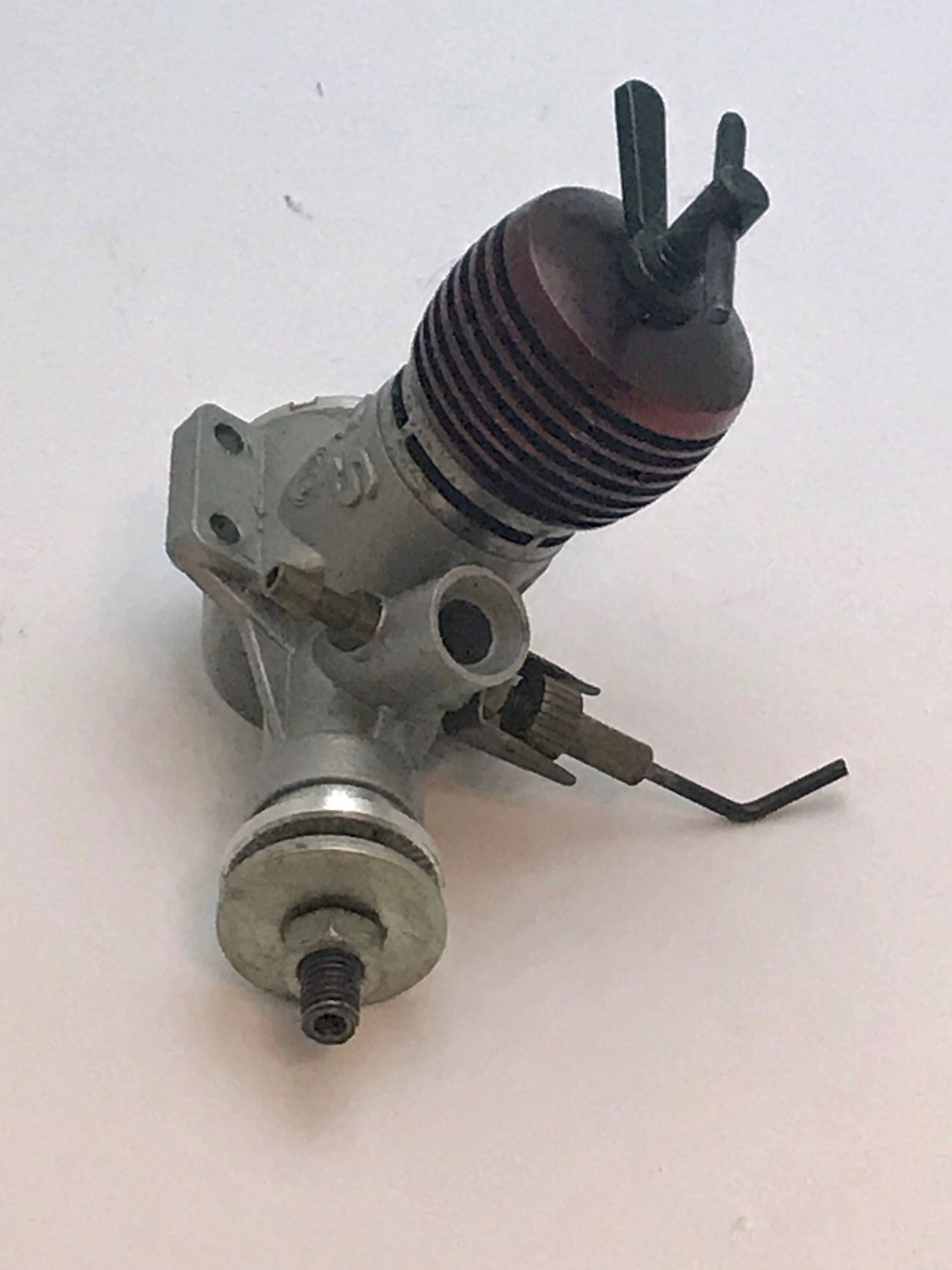 VINTAGE CS 1.5 Cc /.1 Cubic Inch Model Diesel Engine, R/C Engine ...