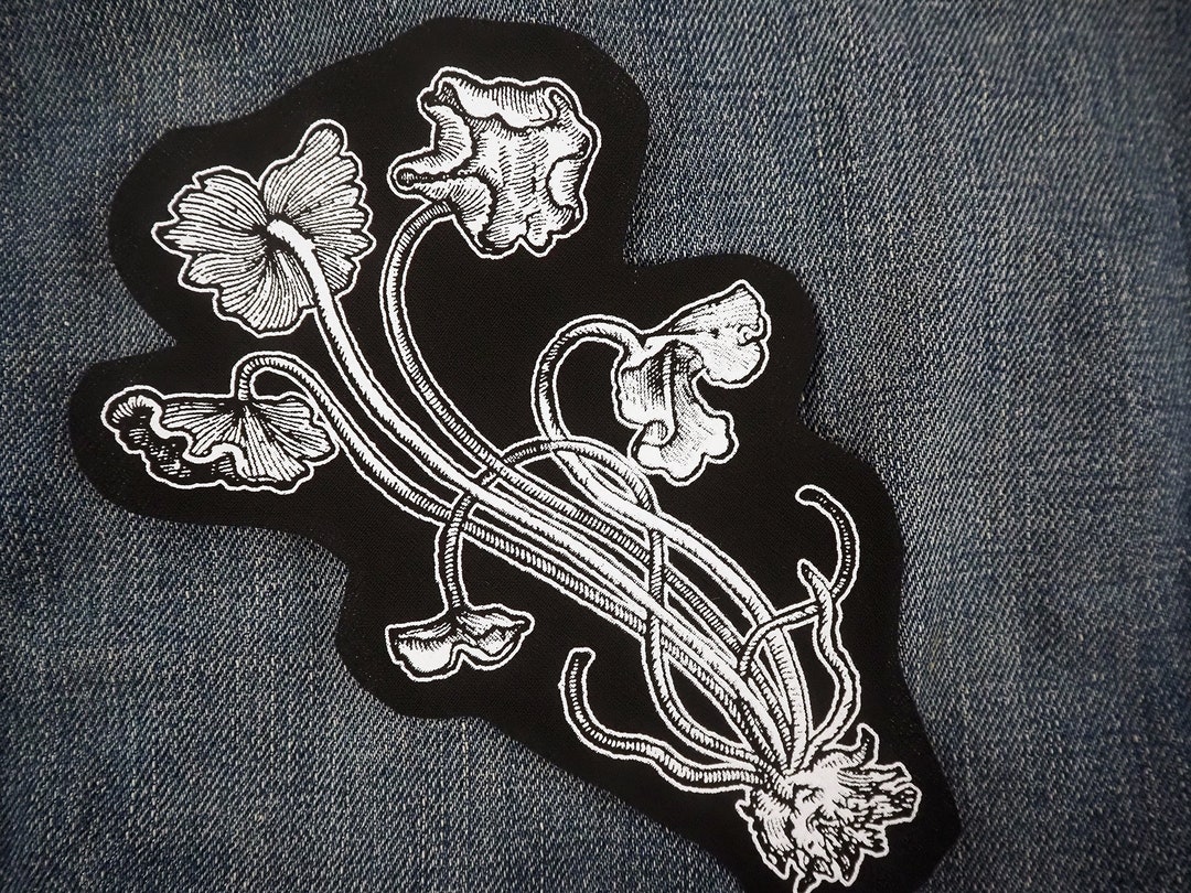 Mushroom Patch - Fungi Patch, Toadstool Patch, Cute, Goth Patch, Nature Patch, Witchy Patch ...