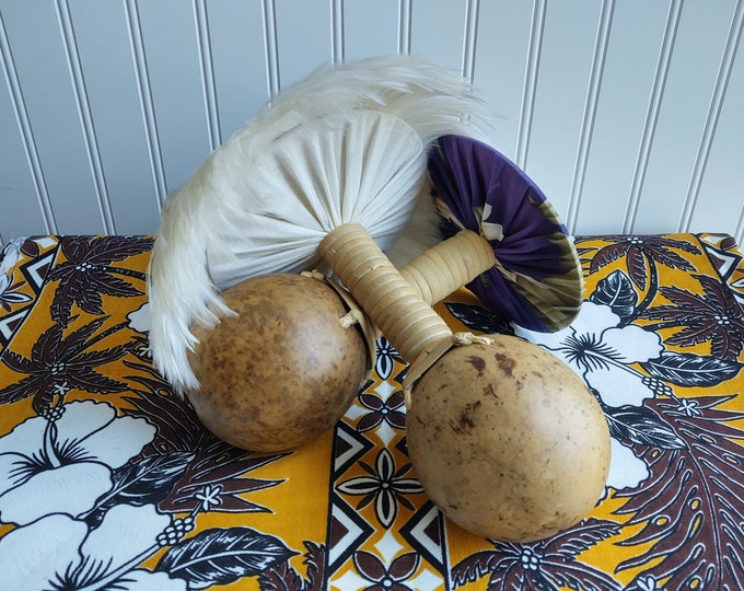 Vintage ʻulīʻulī Gourd Shaker Hawaiian ʻulīʻulī Hula Instrument Gourd ...