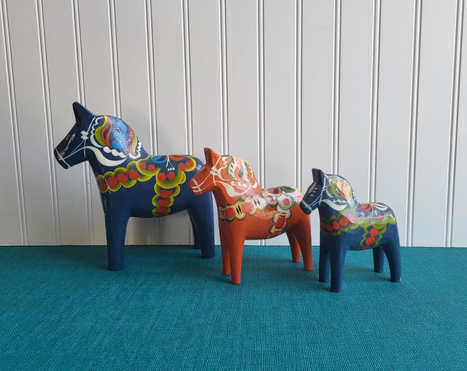VINTAGE DAHLA HORSES Sweden Dahla Horse Hand Carved Wood Horses Painted ...