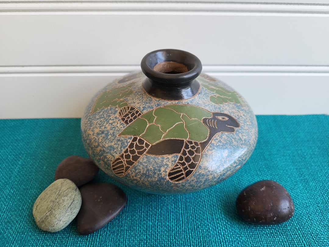 SEA TURTLE VASE Fish Pottery Fish Vase Nicaragua Pottery Vase Hand ...