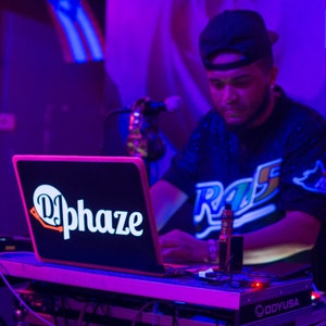 Stickerlight - Custom Made Light up Laptop Skins for Djs! - Etsy