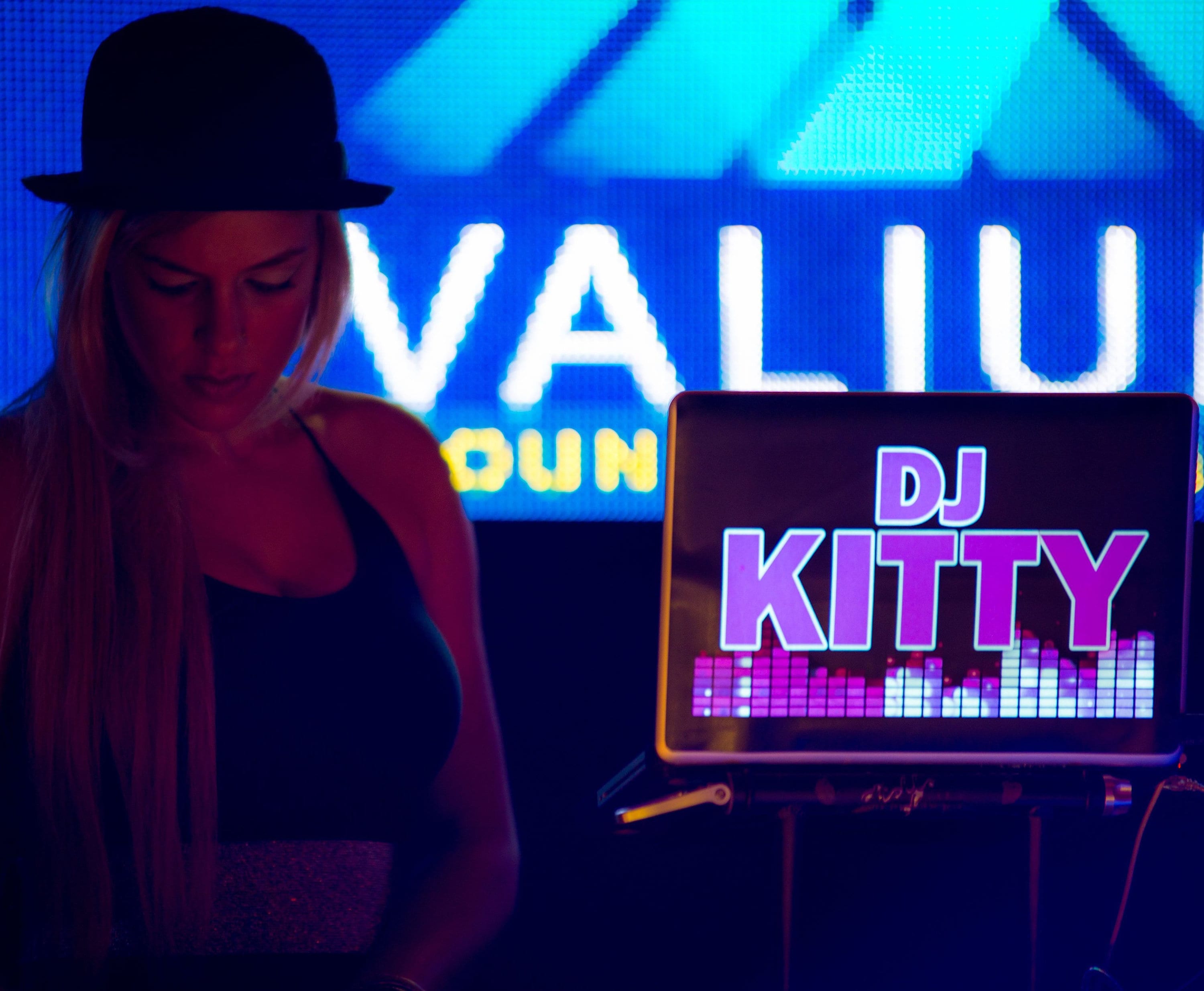 Stickerlight - Custom Made Light up Laptop Skins for Djs! - Etsy