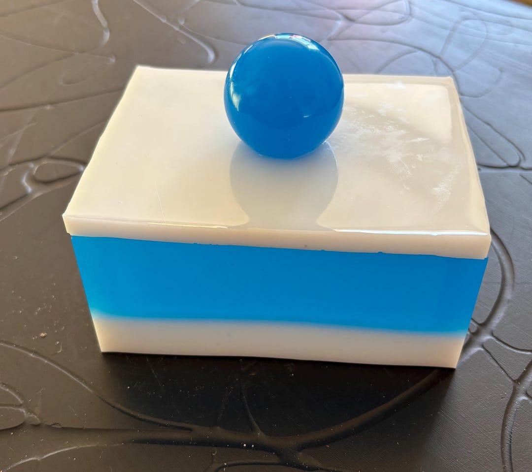VINTAGE Inspired BLUE and White Storage Jewelry Box With Ball Top - Etsy