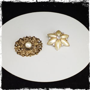 Vintage Gold, Pearl and Rhinestones Brooch Pins, a Set of Two - Etsy