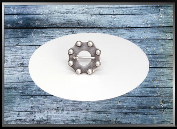 Traditional Finnish Kalevala Koru Sterling silver sha… - Gem