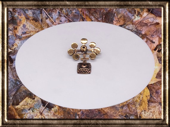 Finnish Pentti Sarpaneva 70's Lehti brooch pin - Gem