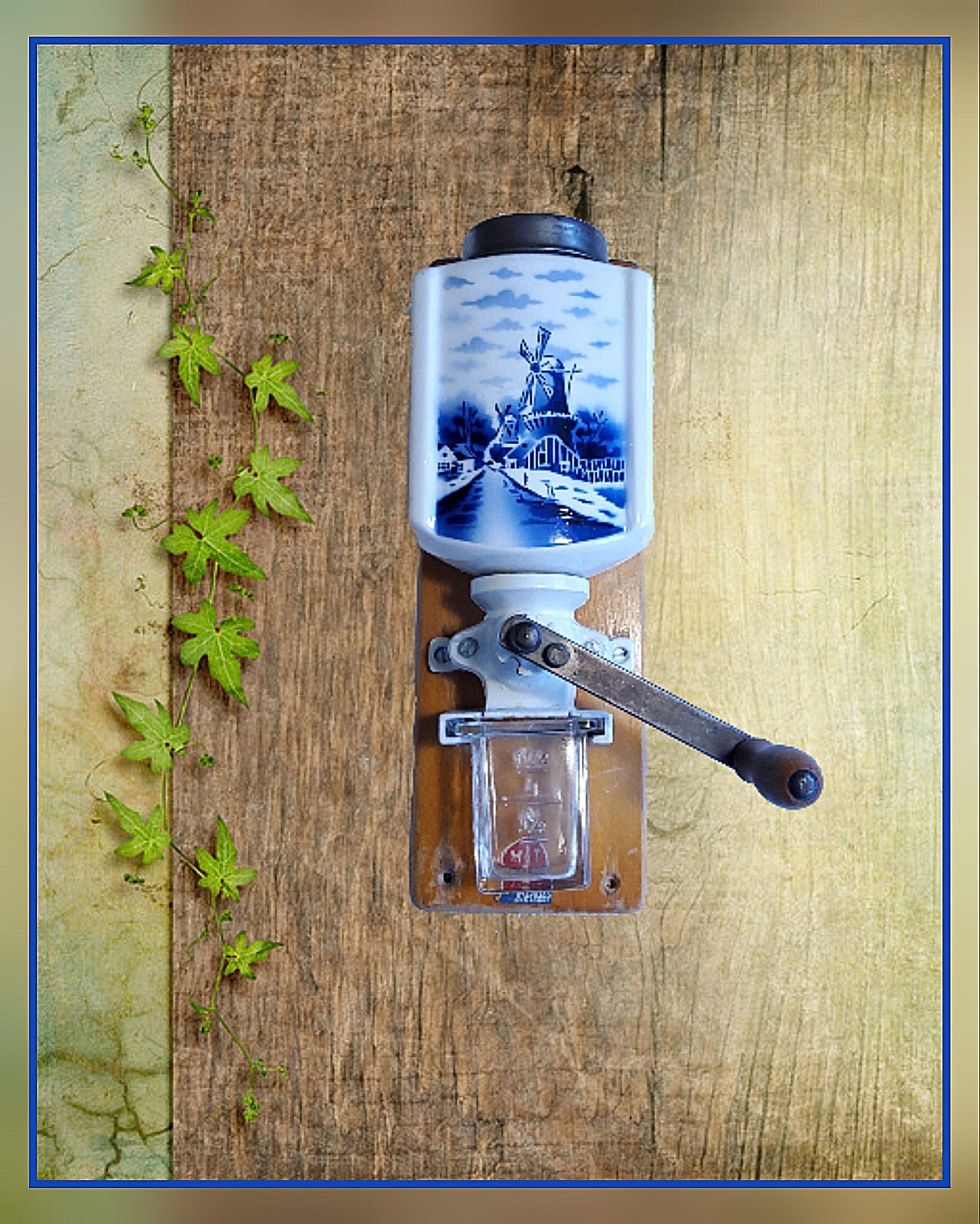 Wall Mounted Antique Coffee Grinder Wall Mounted Antique Coffee Grinder