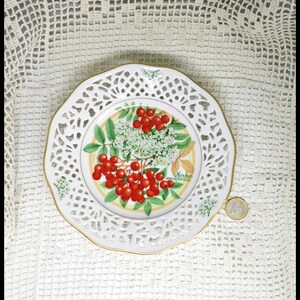 Vintage Nordic Berries Collectable Wall Hanging Plate, Rowan by L ...