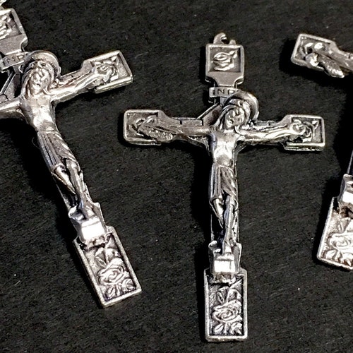JESUS CROSS Lot of 3 Crucifix ITALY for Necklace Rosary - Etsy