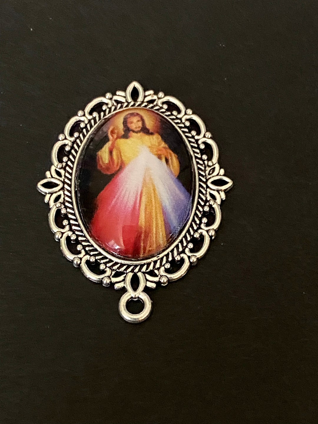 DIVINE MERCY JESUS Rosary Centepiece Catholic Prayer Silver Tone Style ...