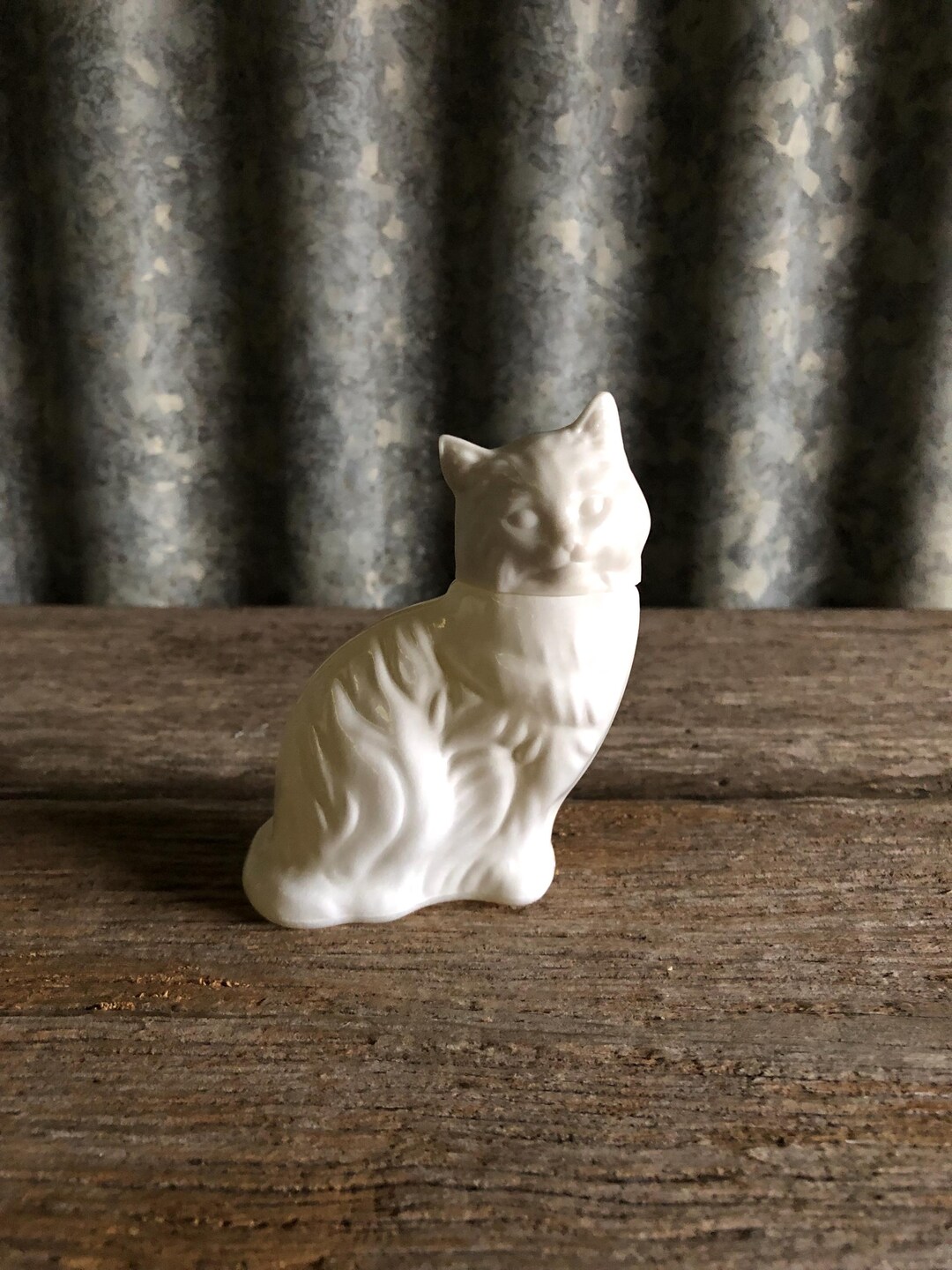 Vintage Avon Persian Cat Milk Glass Perfume Bottle (please See ...