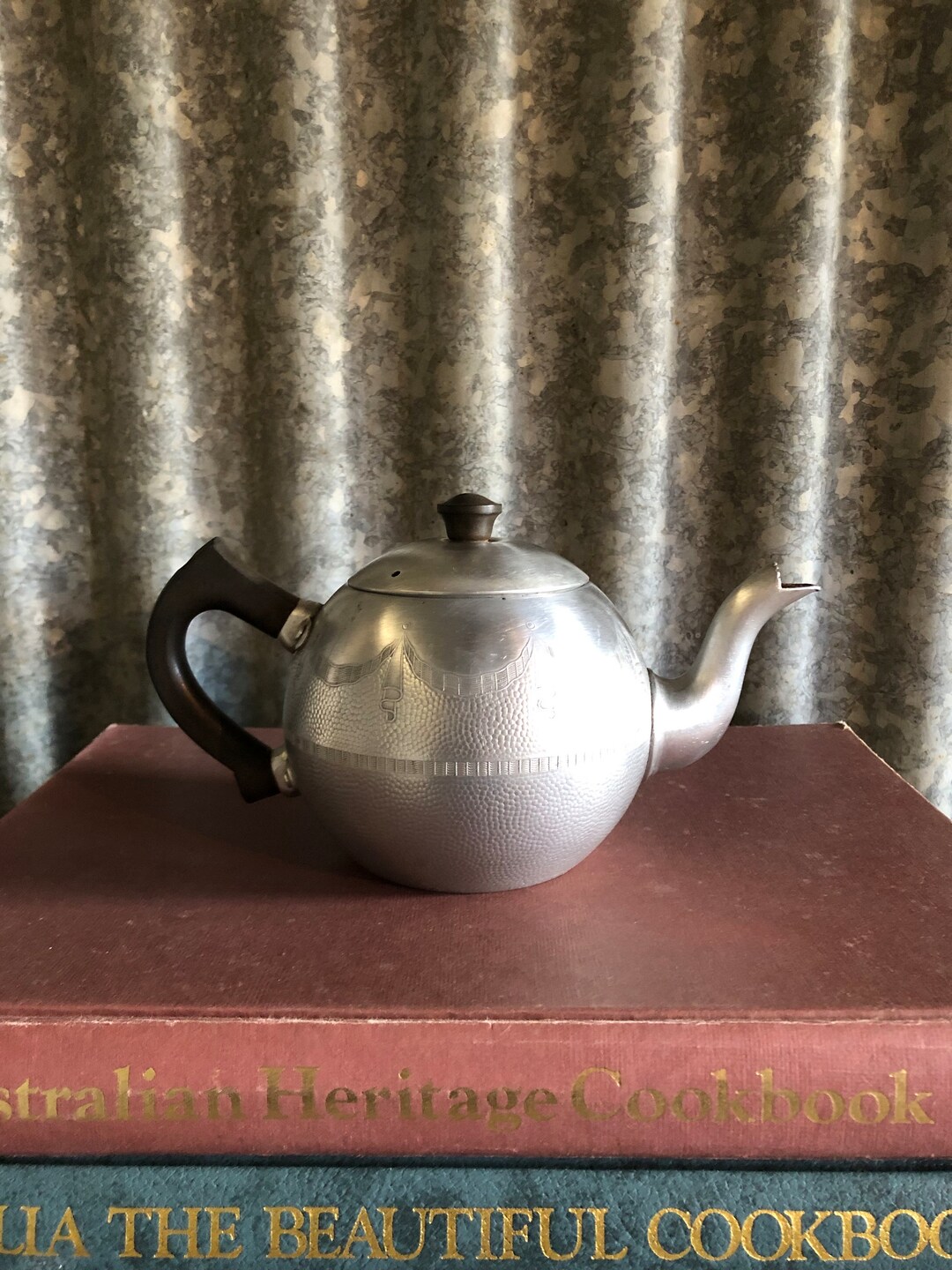 Vintage Swan Brand 'empire' Teapot - Made in England - Collectors ...