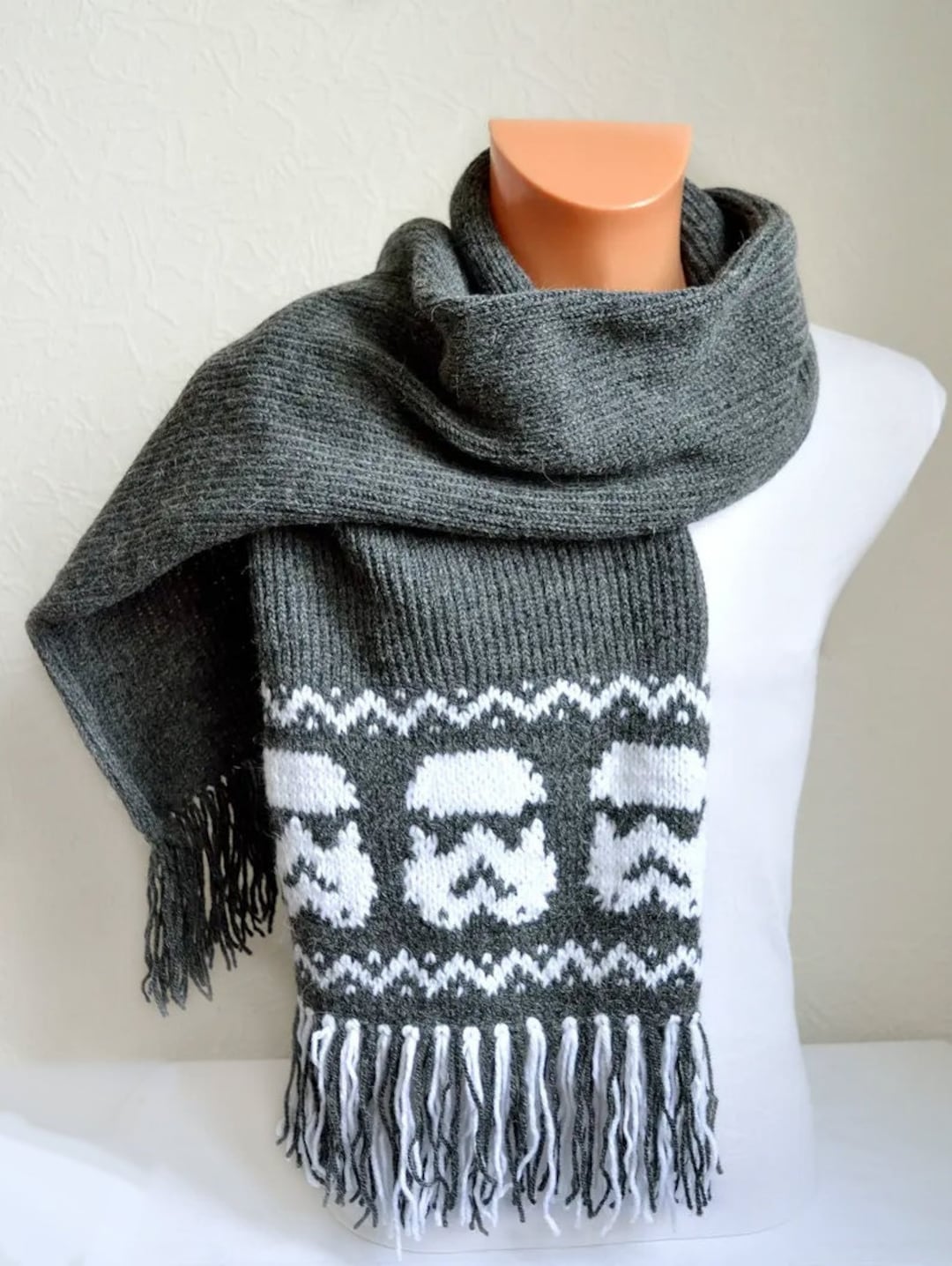 Hand Knit Unisex ''star Wars'' Scarf - Etsy