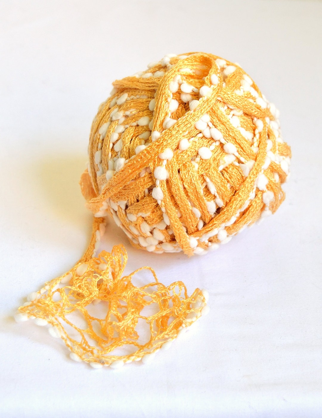 Ribbon Shape Decorative Yarns With Fluff Bits, 100 Grams / 3.5 Oz Balls ...